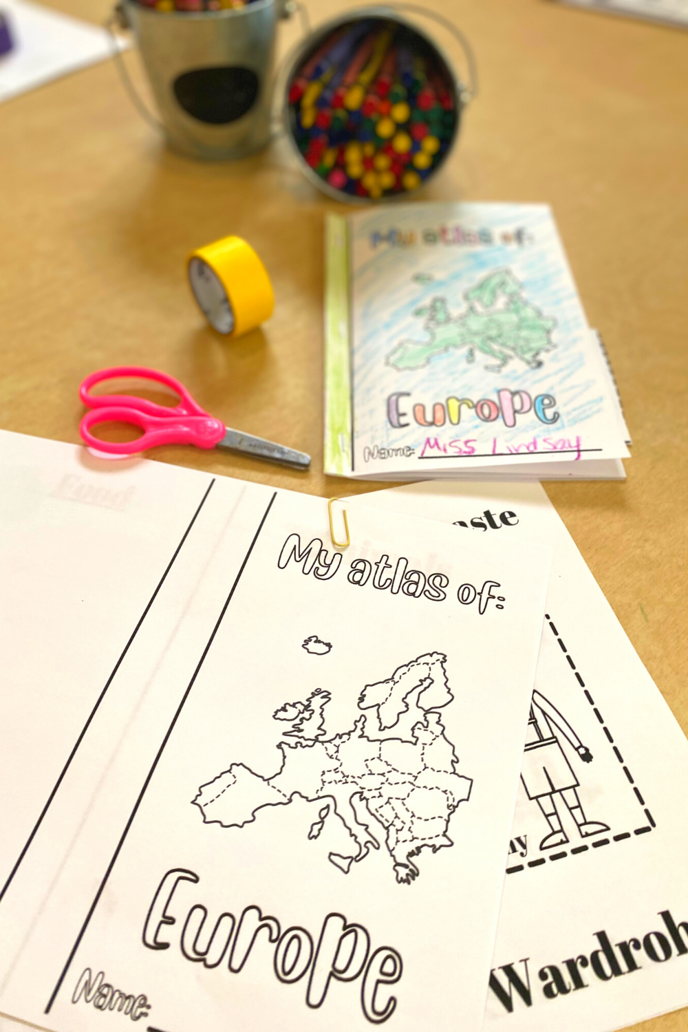 Preschool activities for around the world theme – learnplayrepeat